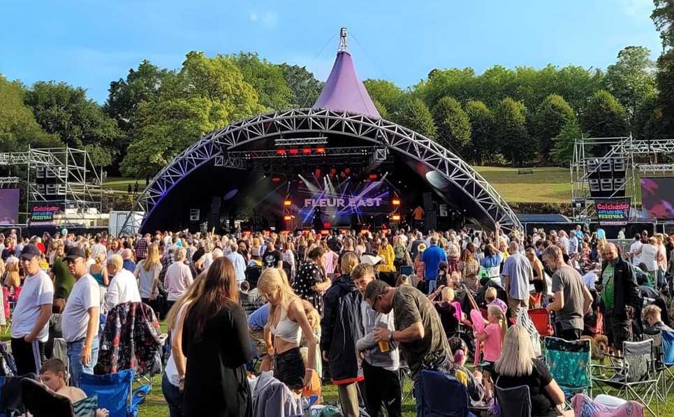 🎉 10 festivals incontournables à Colchester cet été – Reservez Vos Vacances